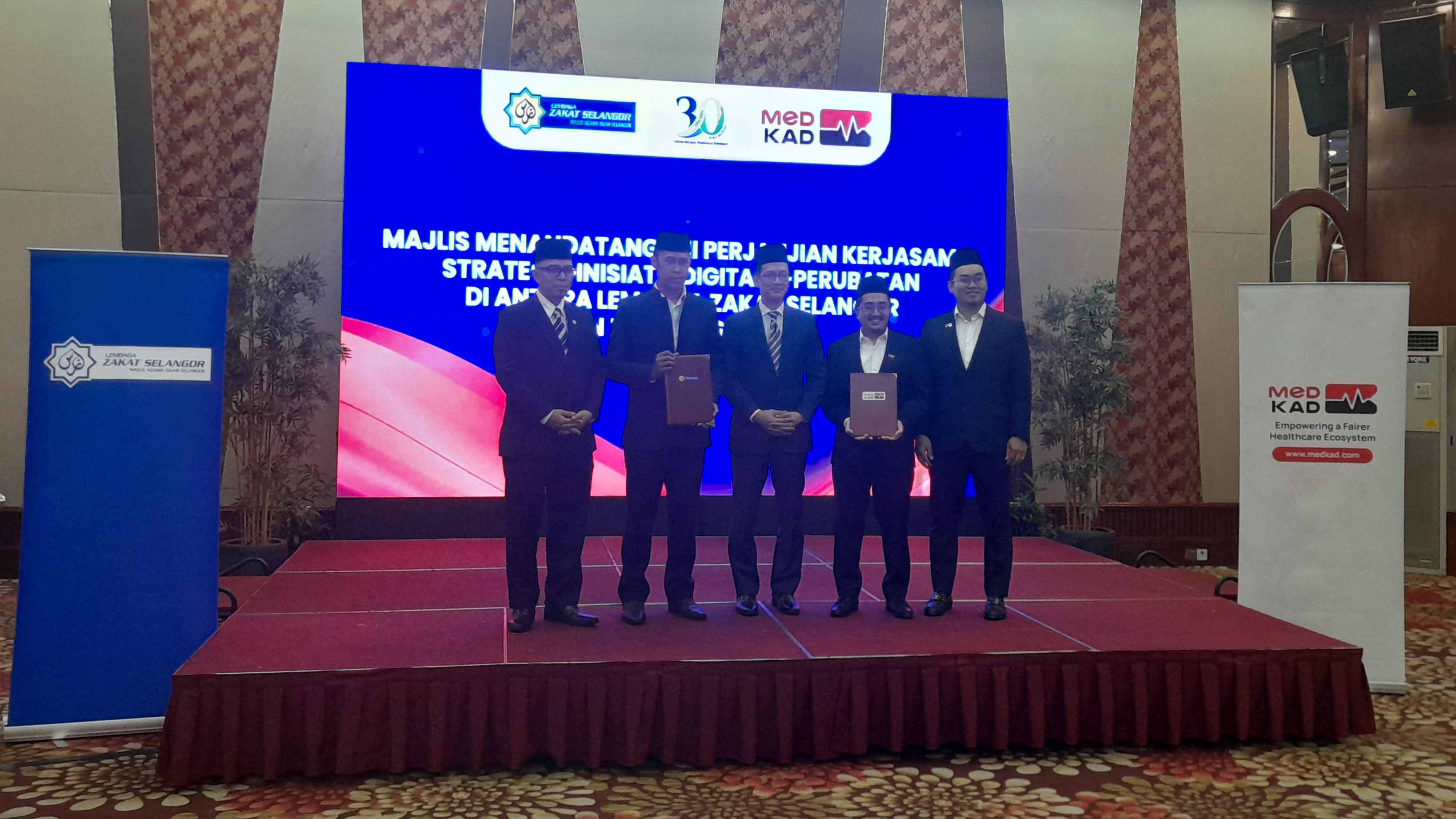 LZS Dan MEDKAD Meterai Perjanjian Sedia Solusi Efisien Untuk Para Asnaf Di Selangor - Kinihalal